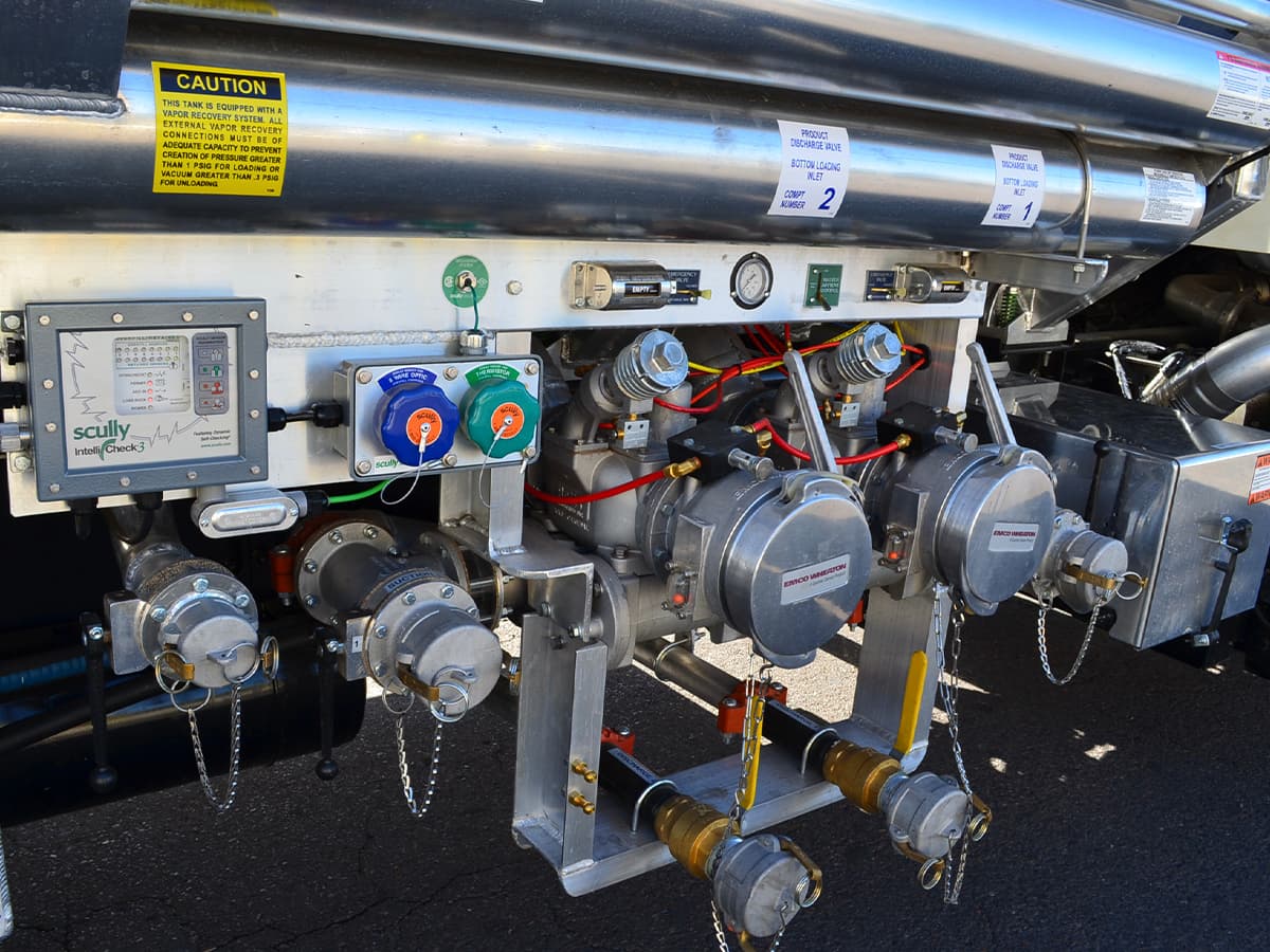 Lube Fuel Truck Products | Interstate Truck, Trailer & Equipment Sales ...